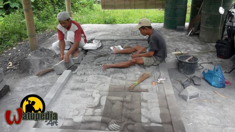 Replika relief dinding lorong Candi Borobudur - WATUPEDIA STONE ART