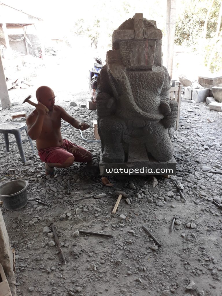 Gupala 1,5 meter batu candi - WATUPEDIA STONE ART